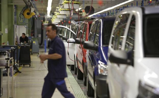 La UE alerta a Trump de que si grava a sus coches desatará una guerra ... La UE alerta a Trump de que si grava a sus coches desatará una guerra ...