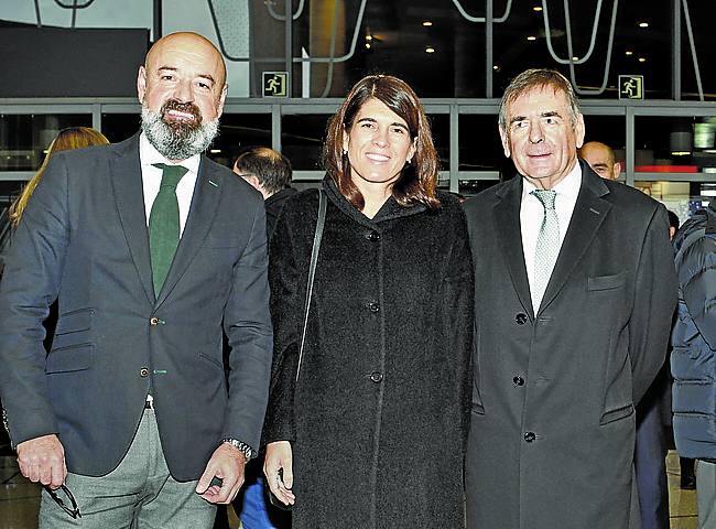 Fotos: Bases sólidas para afrontar el futuro | El Correo