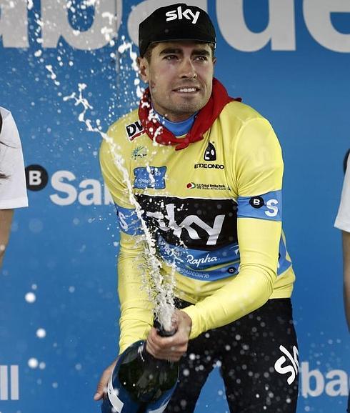 Mikel Landa pasa el primer examen | El Correo